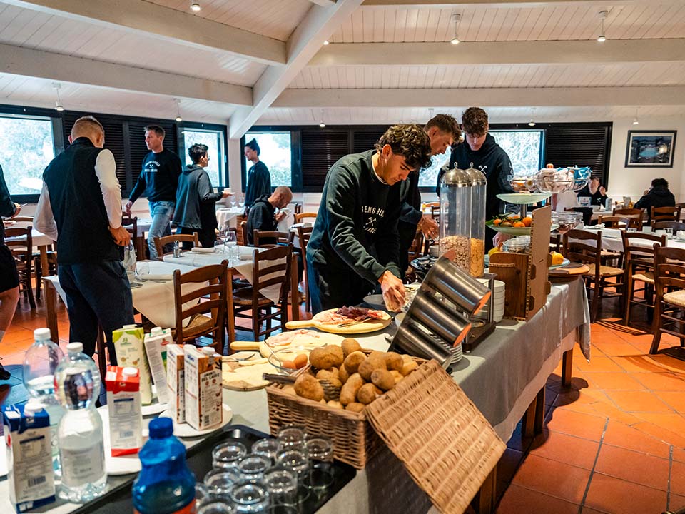 Hagens Berman Axeon | Darren Parham